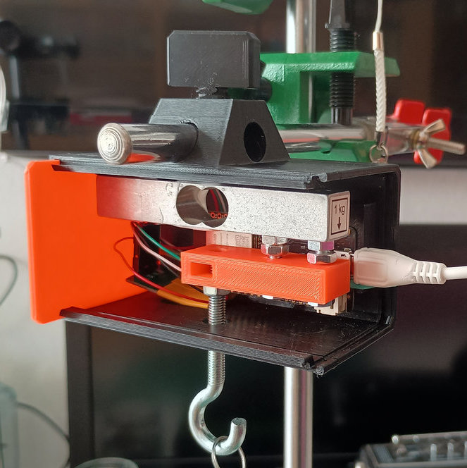 Sensor de força amb arduinos i Phyphox – Experimentació lliure